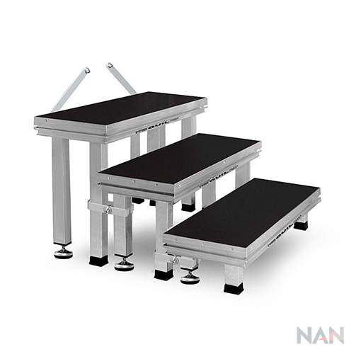 Inchiriere Scara butec 1 treapta 20cm - NAN Events